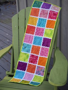 Christmas Rick Rack Table Runner - Create with Claudia