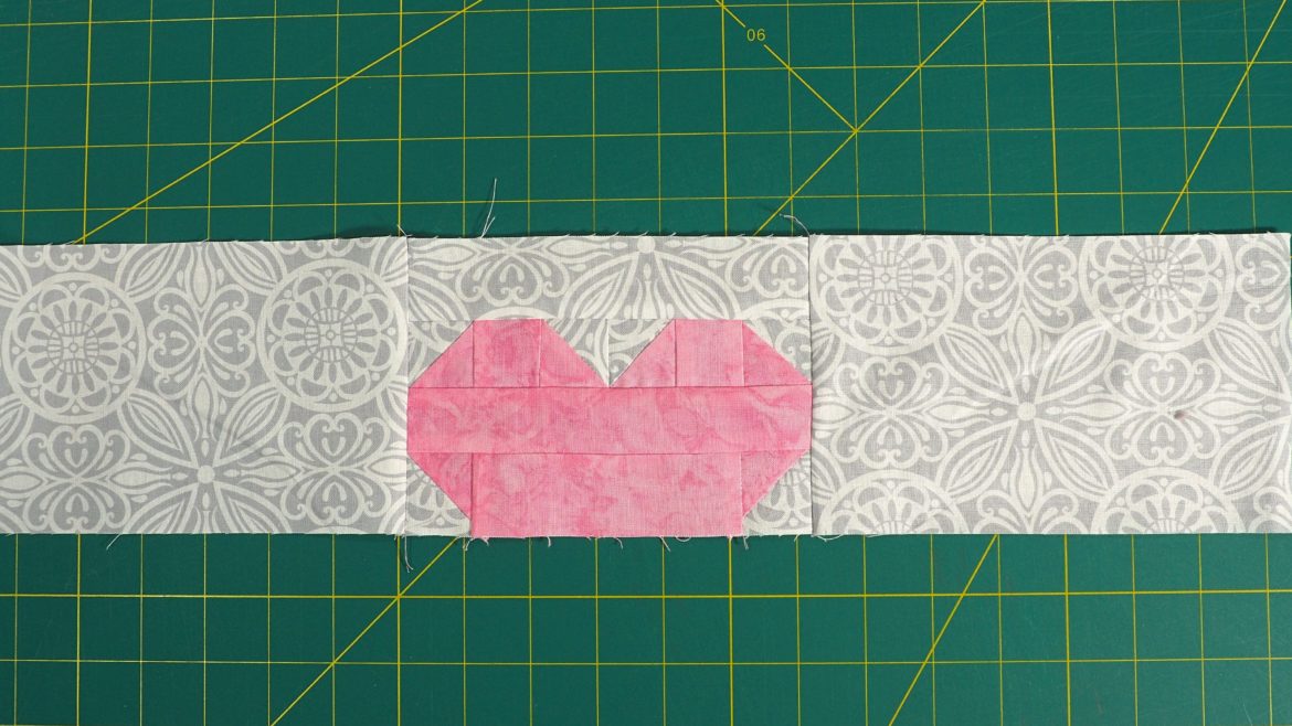 Valentine's Day Quilt Pattern - Create with Claudia