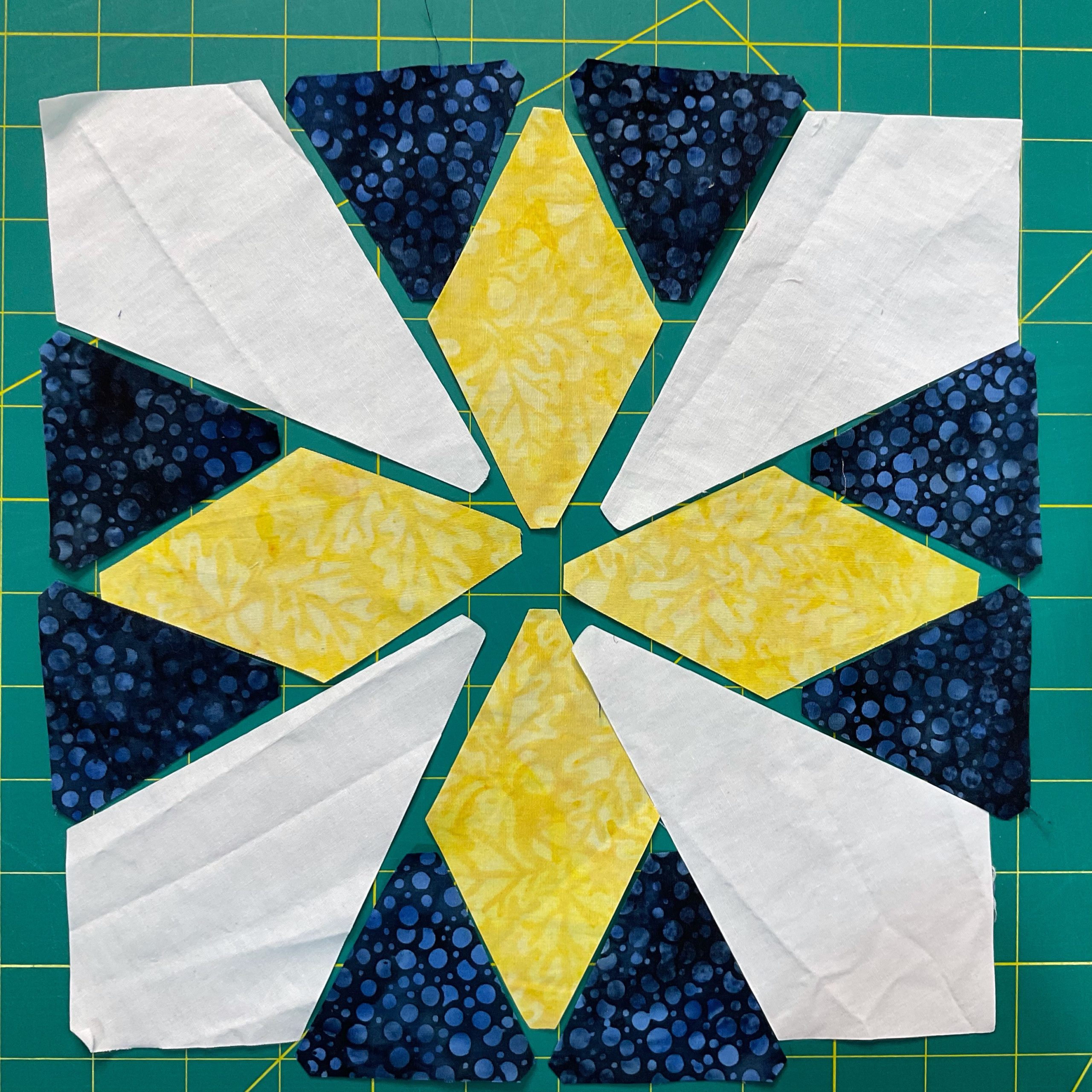 How to Make an Octagonal Table Topper - Create with Claudia