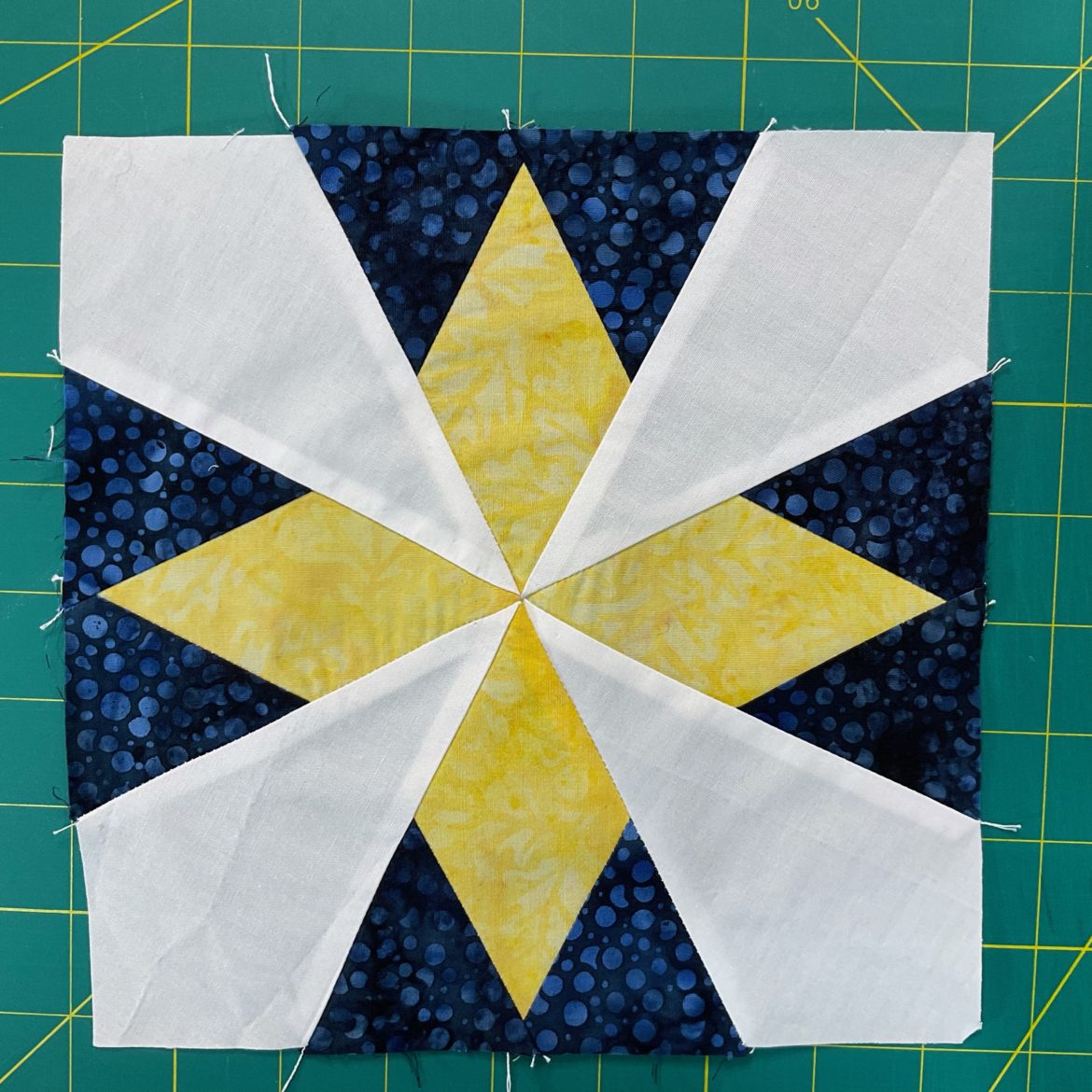 How to Make an Octagonal Table Topper - Create with Claudia