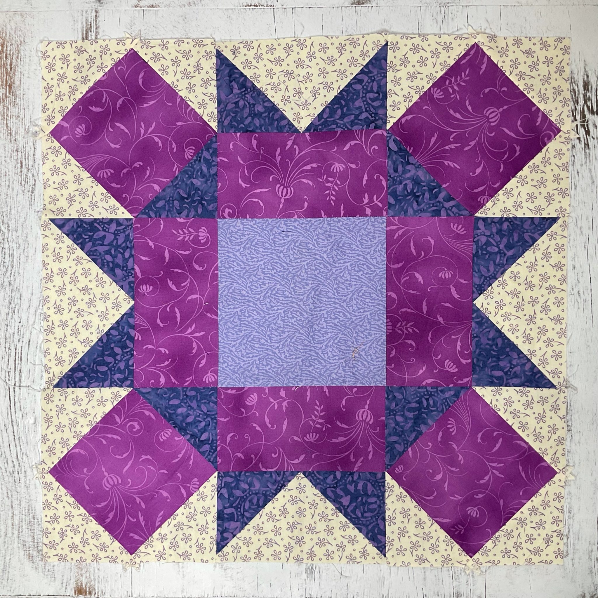How to Make a Large Rolling Squares Quilt Block - Create with Claudia