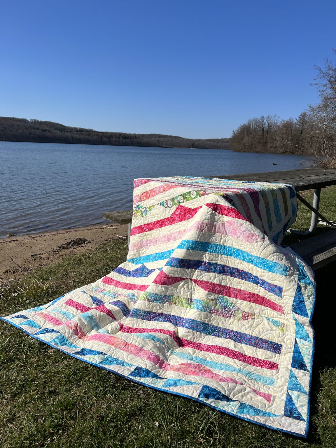 Beach Themed Quilt Blog Hop with Island Batik and Deb Tucker Studio 180 ...