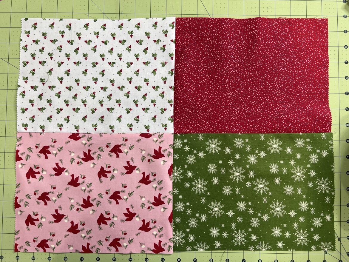 Easy Christmas Fusible Appliqué Mini Quilt Tutorial - Create with Claudia