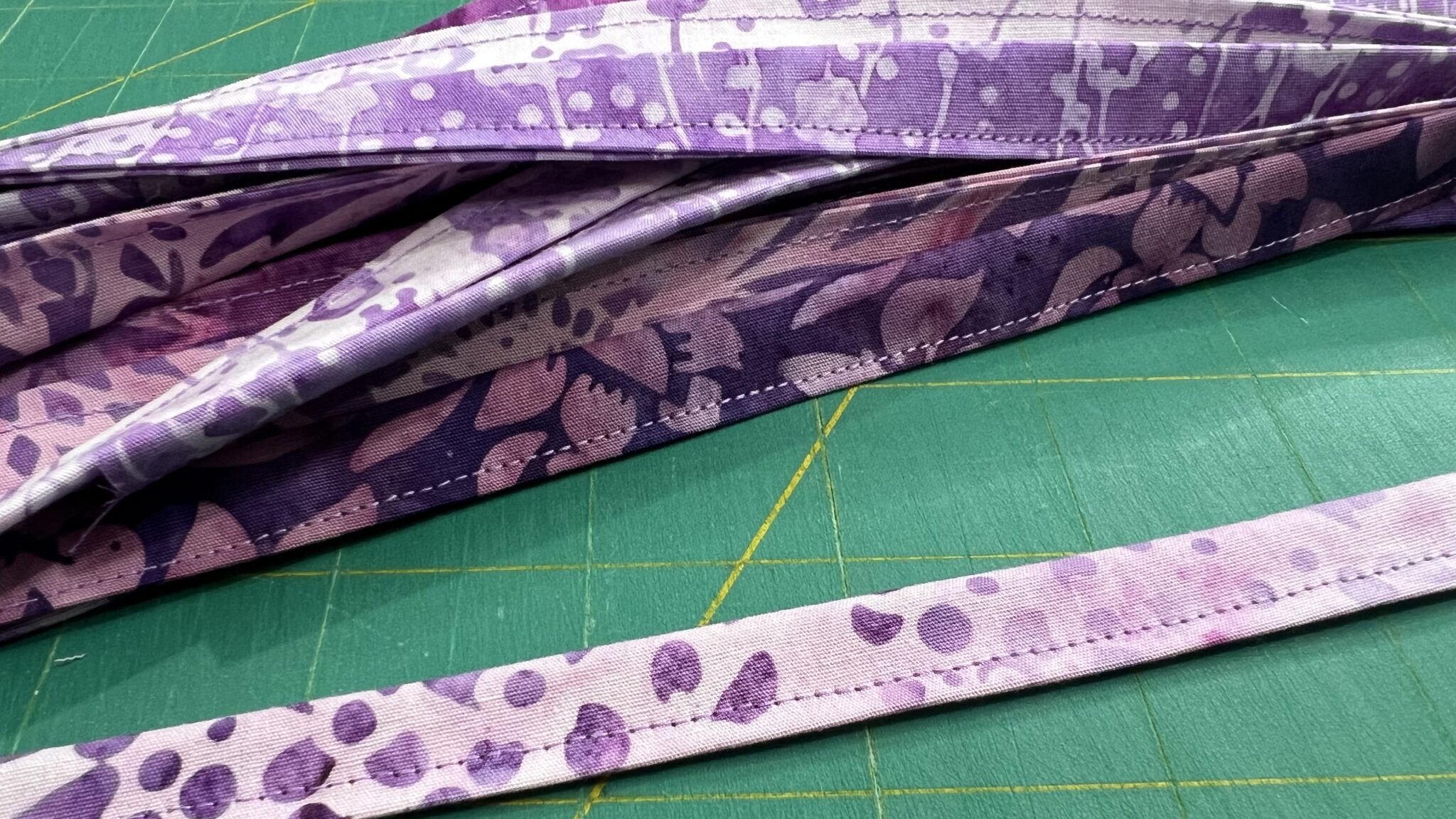 Woven Fabric Strips Lace Tutorial - Create with Claudia